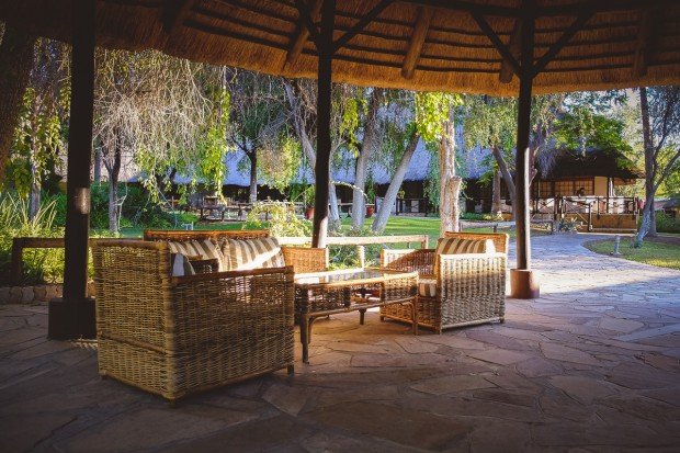 Mokuti Etosha Lodge, Namibia – Romantik, Wellness & fantastische ...