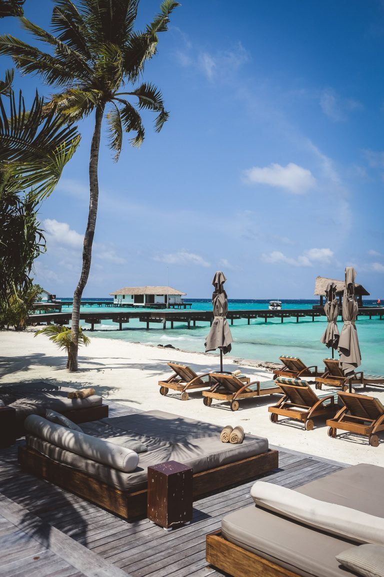The Residence Maldives Falhumaafushi – Luxury Holiday in the South of ...